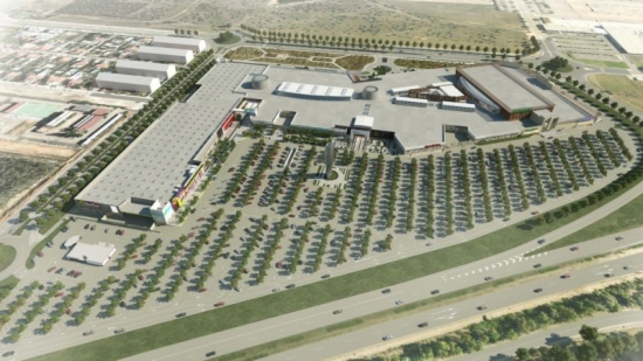 Nuevo horario para la apertura del Centro Comercial "El Faro" | Onda ...