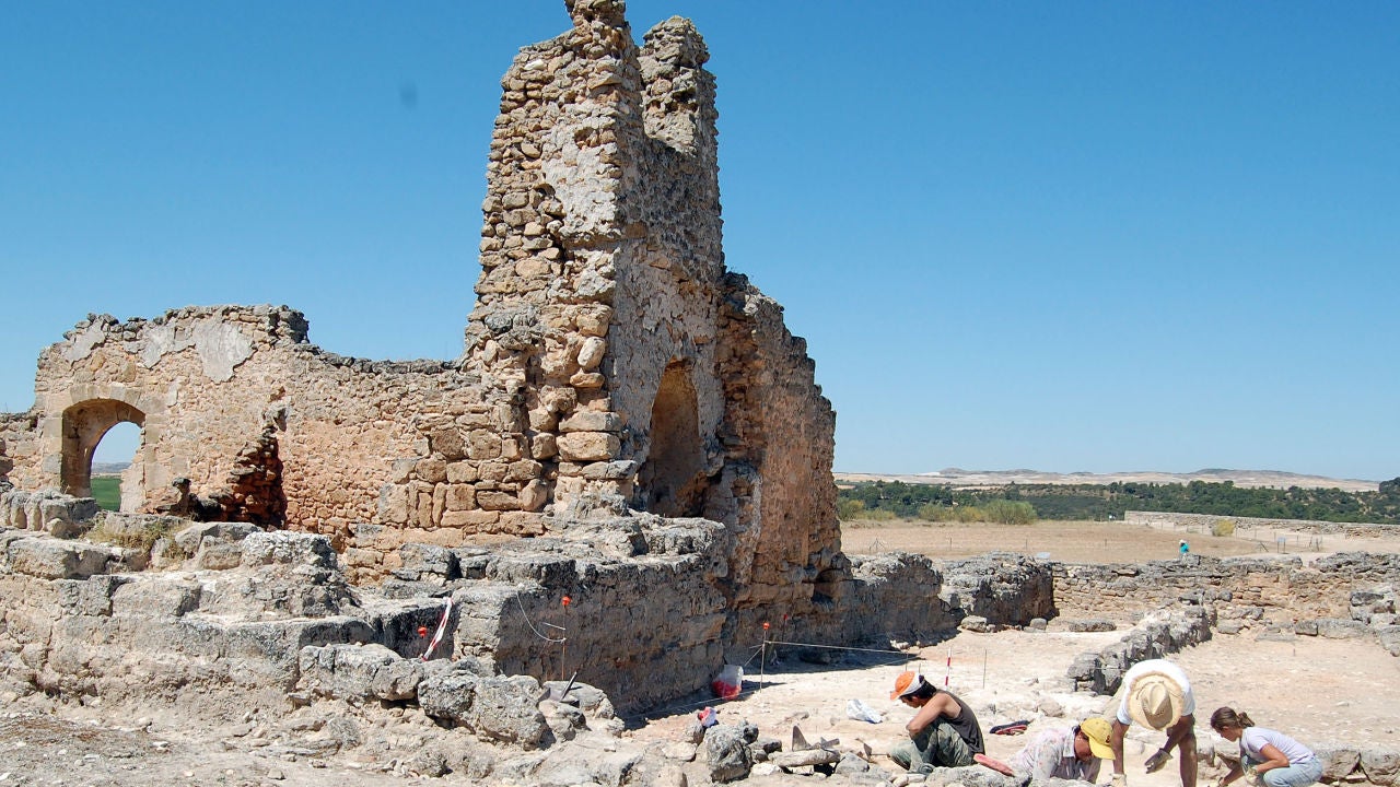 De visita por el parque arqueológico de Recópolis | Onda Cero Radio