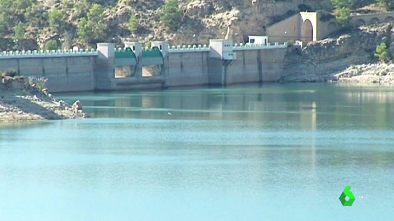 El Agua embalsada en las cuencas de Tajo y Guadiana se mantiene estable ...