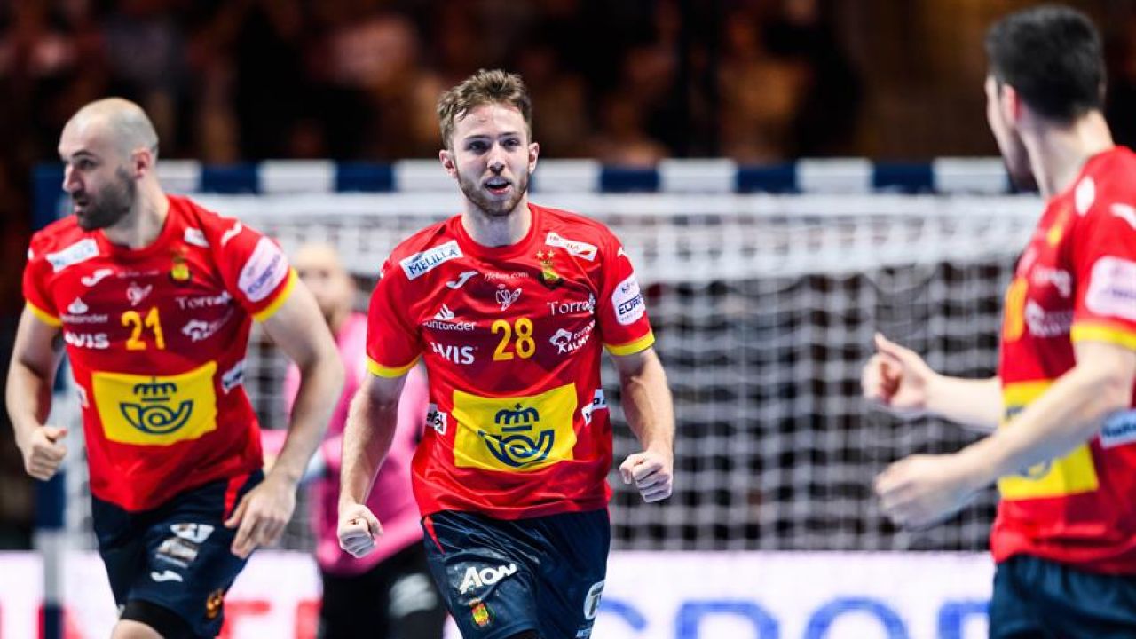 Áleix Gómez: "Estoy muy agradecido por la confianza que me dan para ...