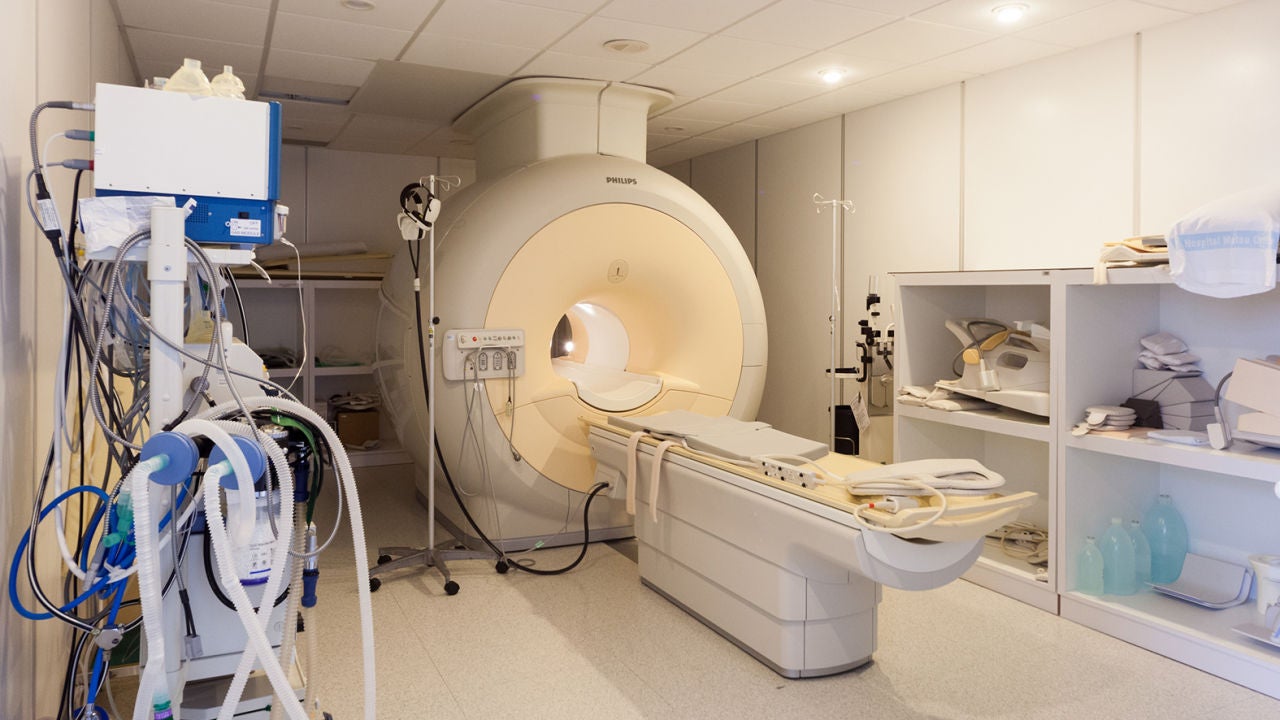 El Ib-Salud invierte 1 millón de euros para un nuevo TAC en Menorca ...