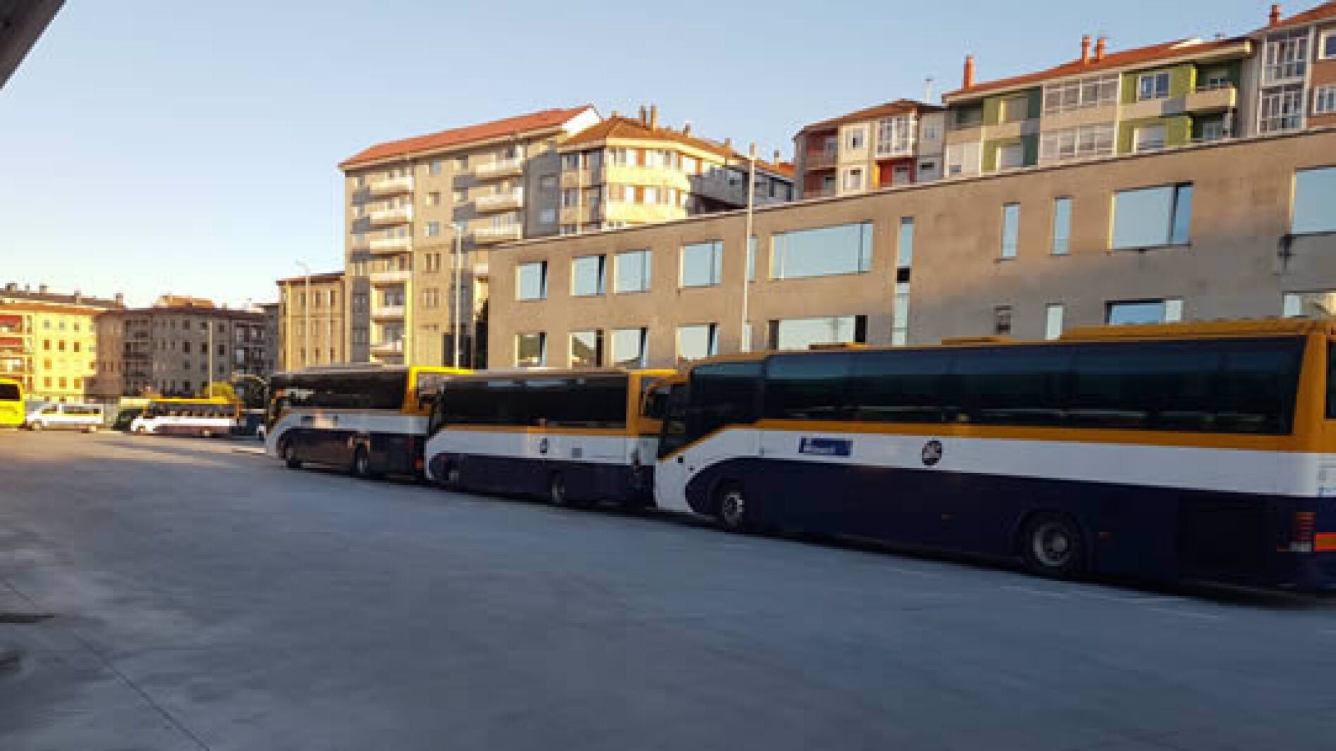 A Xunta adapta os horarios dos autobuses que conectan Lugo, Pontevedra ...