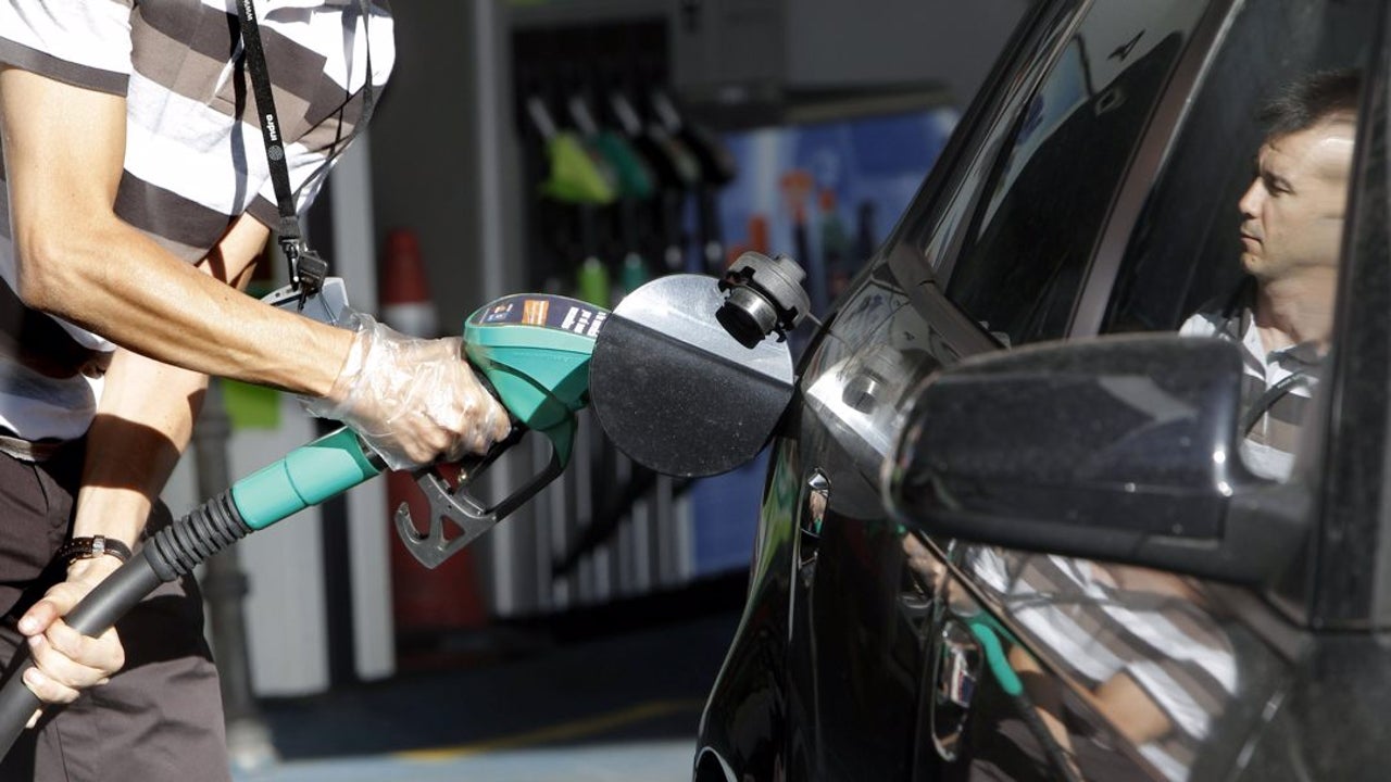 La Gasolina Baja Ligeramente Pero El Diésel Marca Un Nuevo Récord
