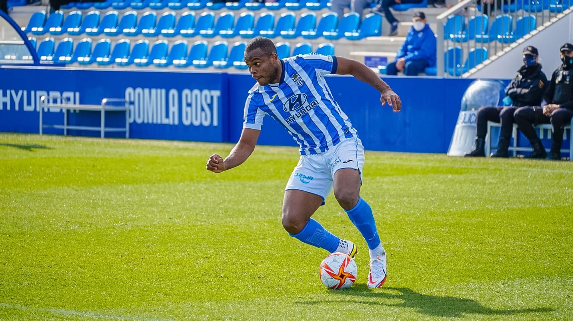 Vinicius Tanque deja de ser jugador del Atlético Baleares | Onda Cero Radio