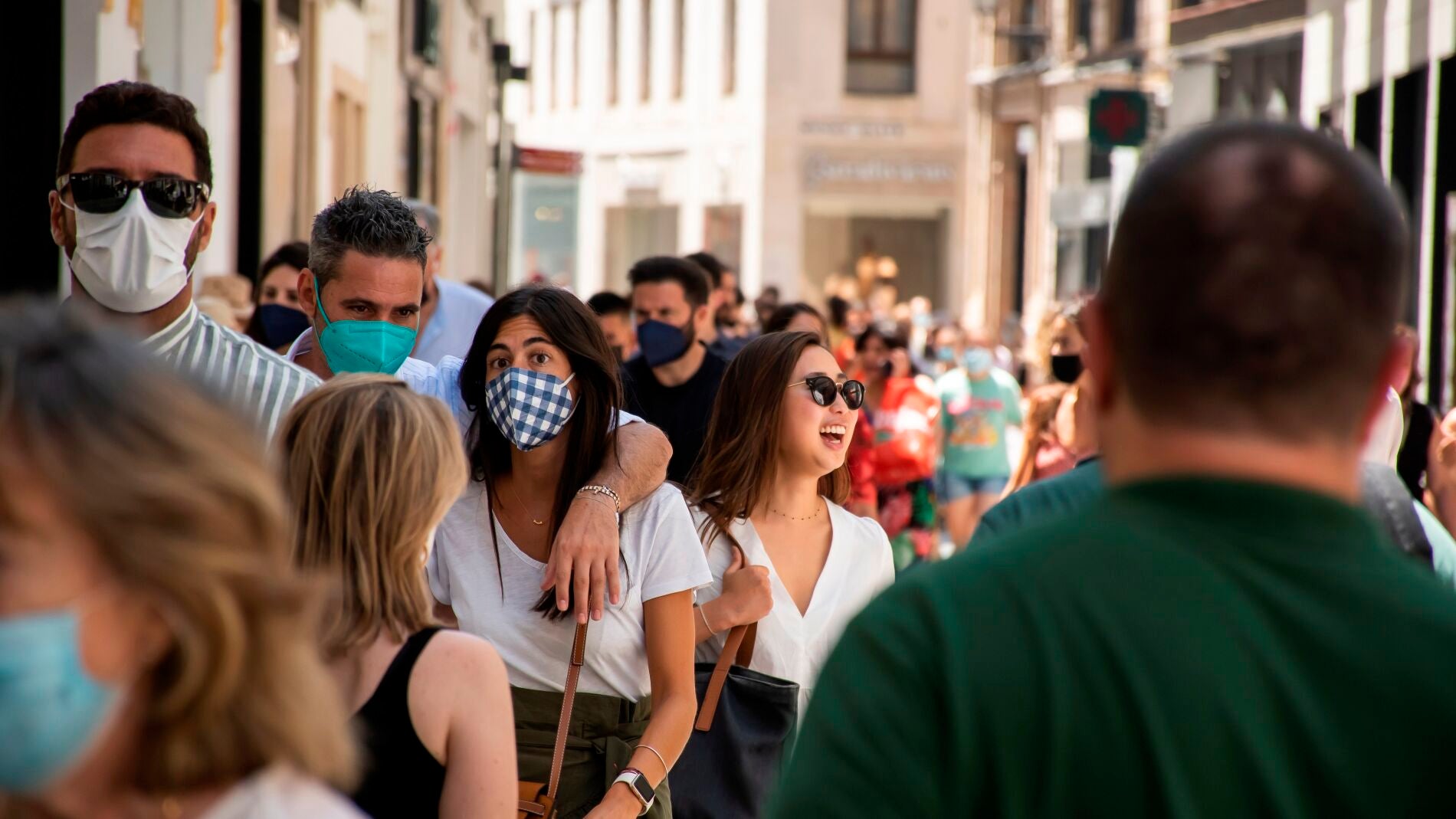Qué es la coriza, uno de los síntomas más comunes del Covid | Onda Cero ...