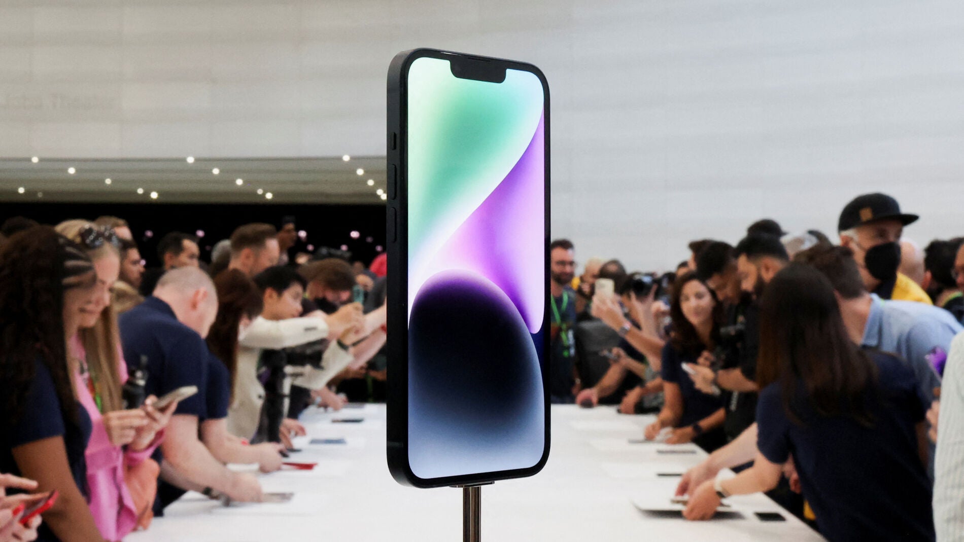 Apple presenta el nuevo iPhone 14: precios, colores y características ...