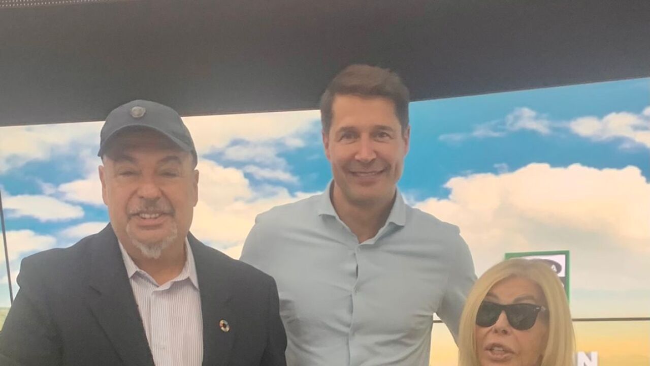 Manuel Fernández, diseñador: "Cada vestido es una obra de arte con una ...