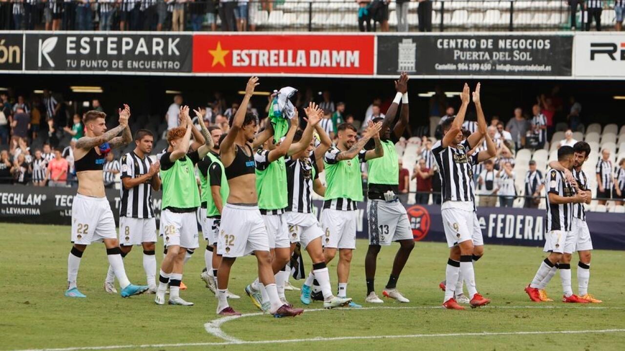 ¿Conseguirá el ascenso directo el CD Castellón? | Onda Cero Radio