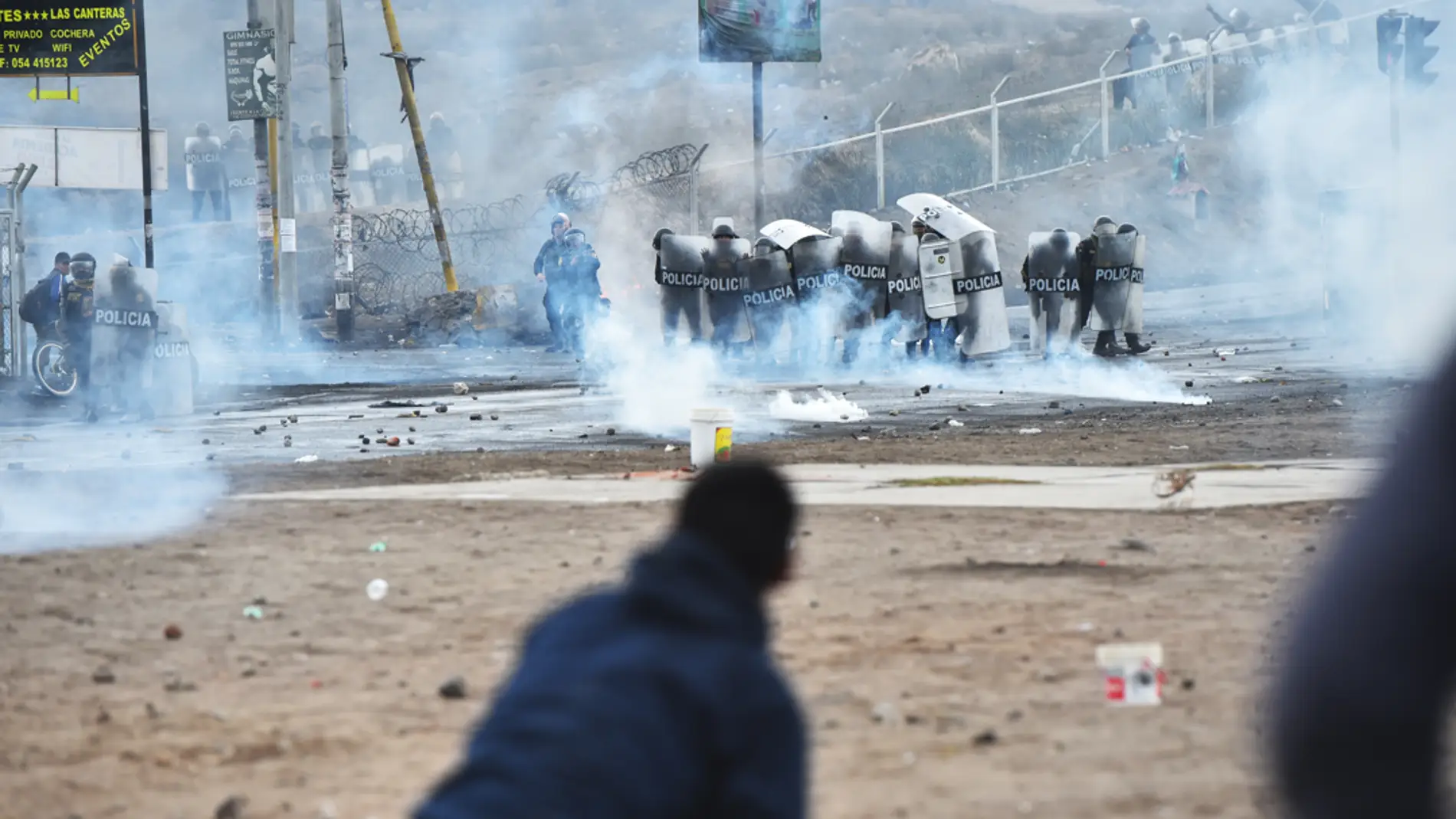 Decenas De Muertos En Perú En Las Protestas Contra El Gobierno De Dina