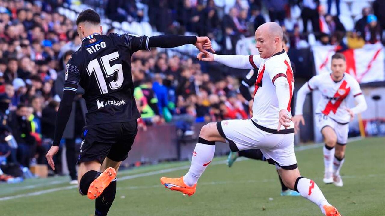 Isi Palazón: "La ilusión de vestir la camiseta de la Selección aún la ...