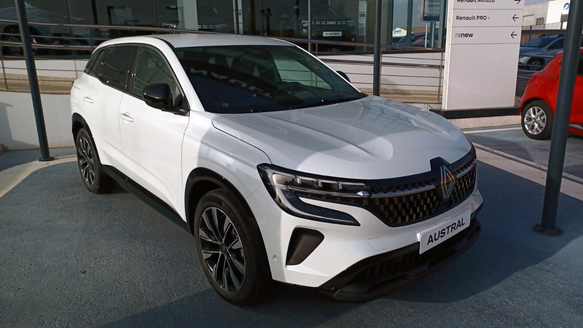 Prueba de conducción Renault Austral Techno Spirit Alpine Mild Hybrid ...