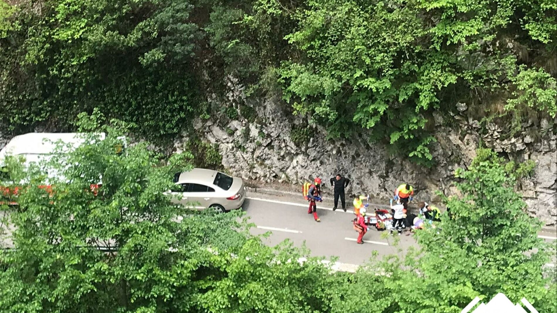 Evacuado un motorista tras caer en la N625 en el concejo de Ponga ...