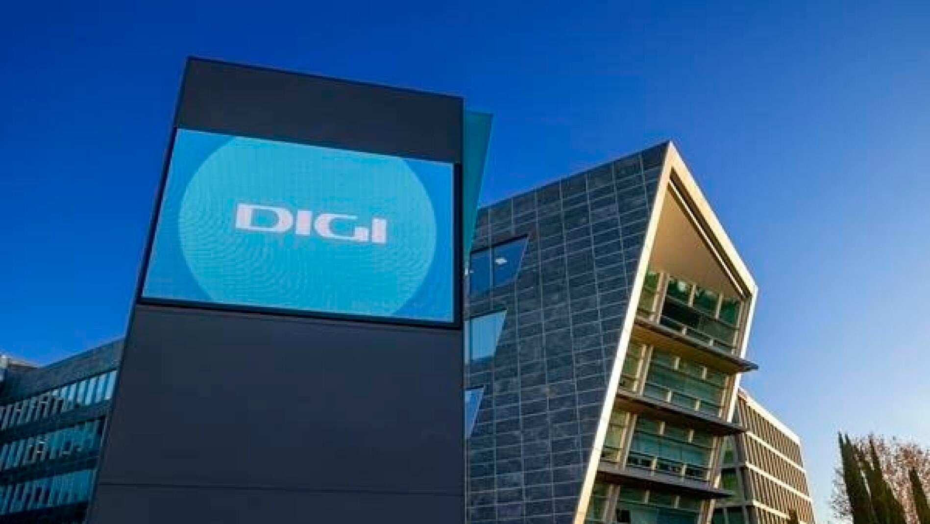 Digi sufre una caída que deja a sus usuarios sin móvil ni datos | Onda Cero Radio