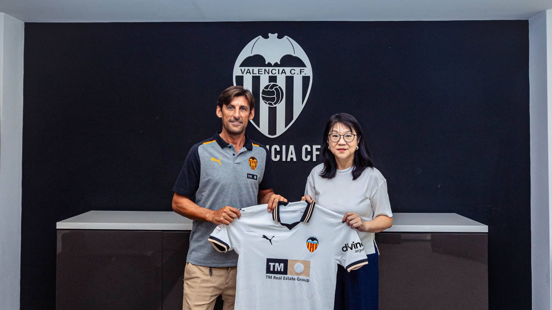 Miguel Ángel Angulo renueva con el Mestalla | Onda Cero Radio