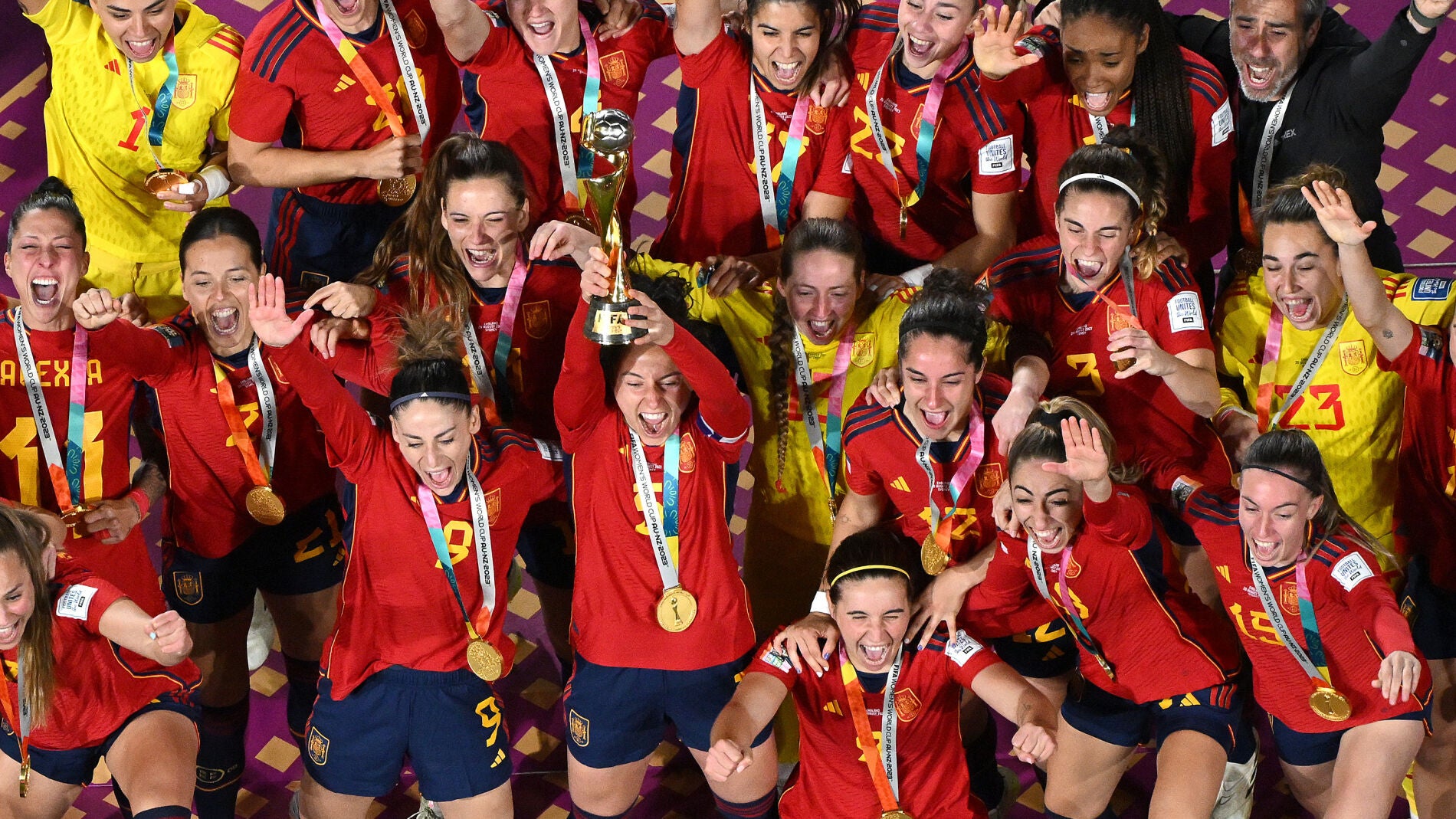 Seis españolas entre las candidatas al Balón de Oro femenino; Rodri, único español en la lista ...