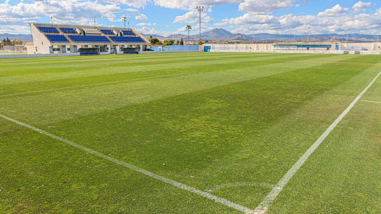 El Intercity prepara cerca de 100 entradas para el Real Murcia | Onda ...