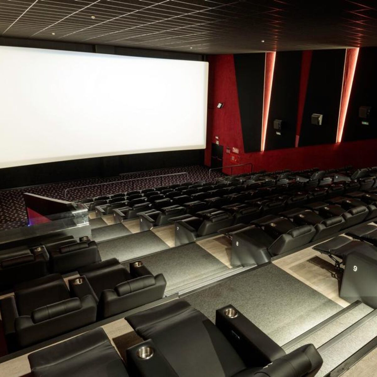 Sala De Cine Meeting Rooms At THE SPACE CINEMA MODERNO ROMA Rome