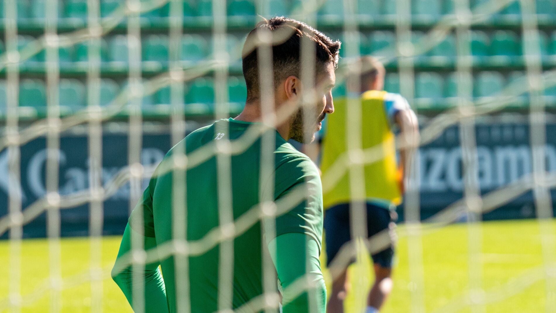 Rui Silva viaja a Praga; el Betis pierde a Carvalho y Rodri | Onda Cero ...