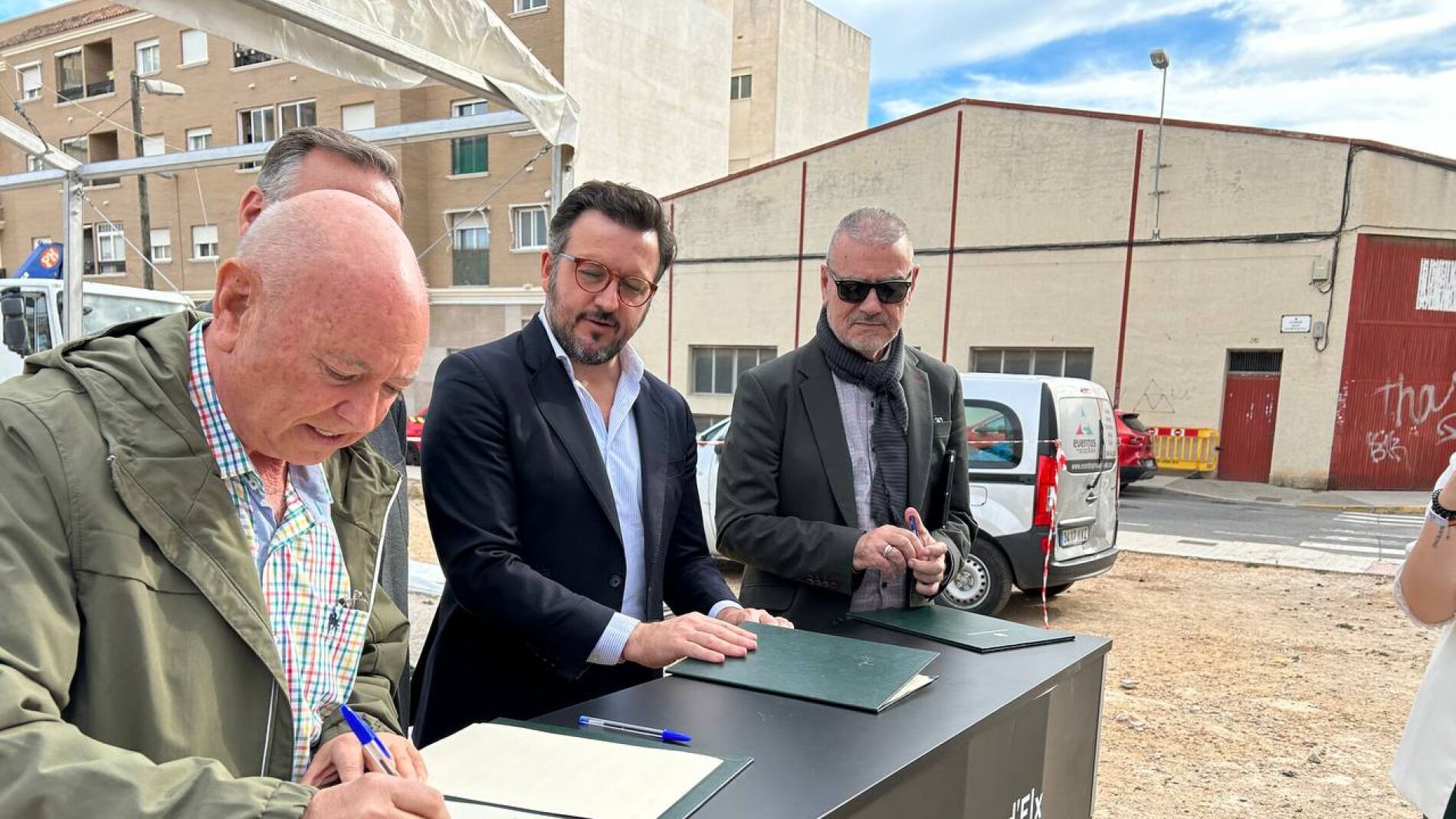 El Ayuntamiento de Elche recepciona el solar para la construcción del ...