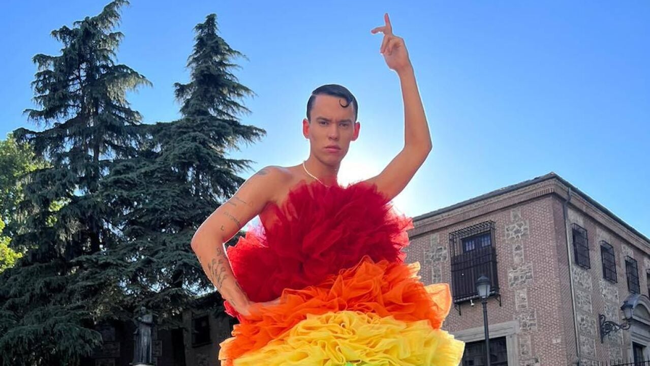 Cullera acoge un desfile benéfico a cargo del diseñador José Perea ...