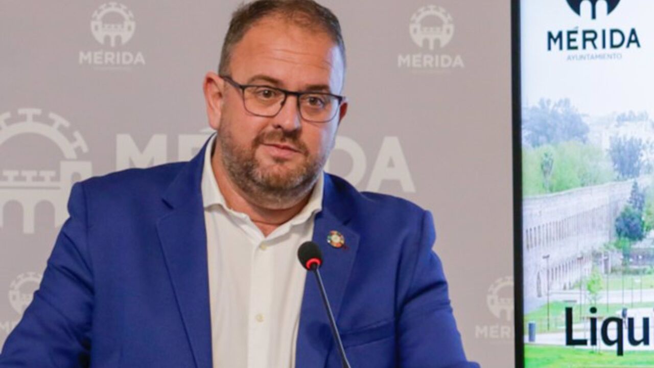 El alcalde de Mérida destaca que será "el pueblo" quien decida si ...