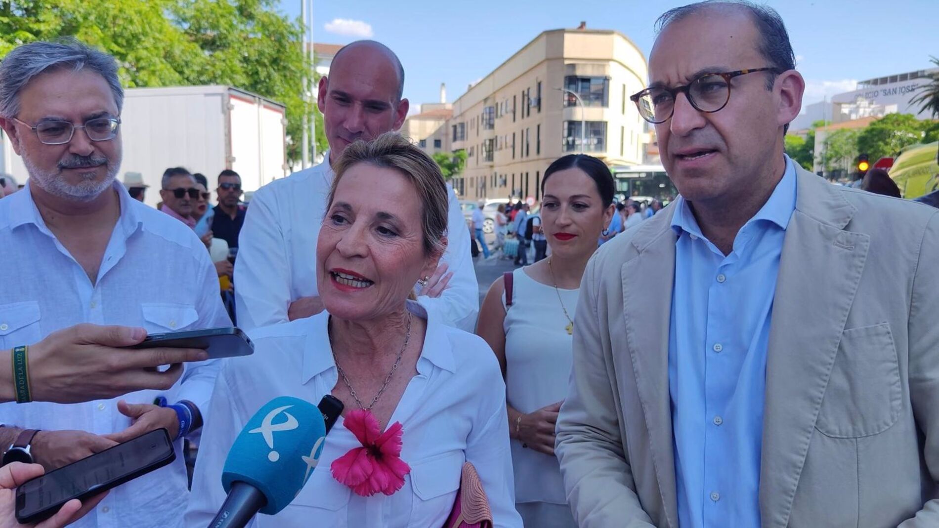 Nevado pide a los extremeños que "no olviden" la "dejadez" y los ...