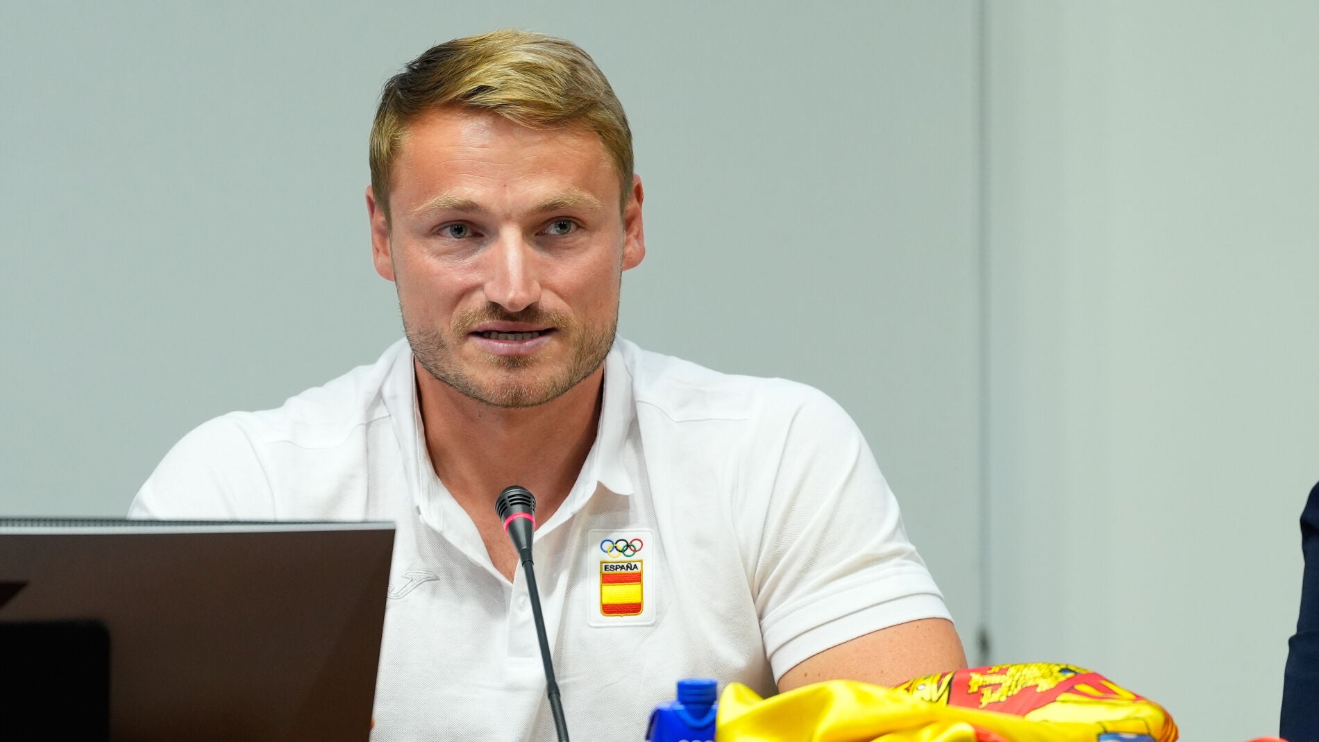 Quién es Marcus Cooper, el abanderado olímpico español que es piragüista gracias a un amigo ...