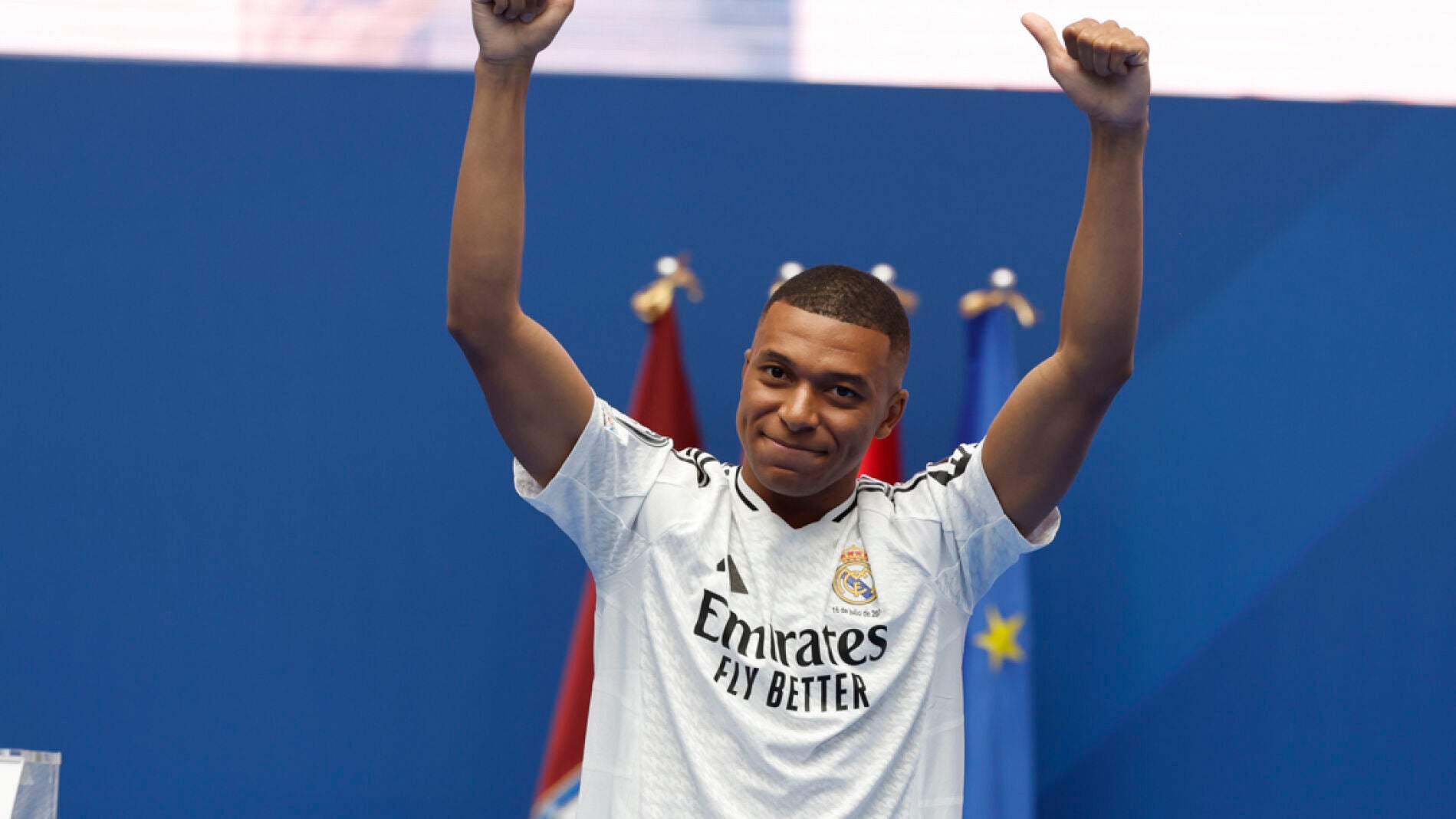 Así ha sido la presentación de Mbappé como jugador del Real Madrid en ...