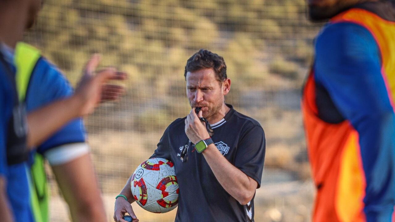 Mario Simón toma el mando del Intercity | Onda Cero Radio