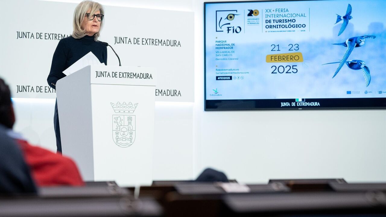 Un cartel de Ian Lewington anuncia la XX Feria de Turismo Ornitológico ...