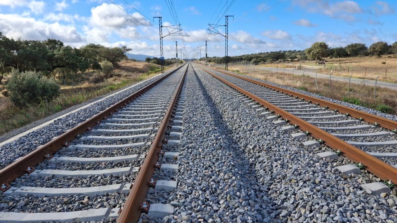 Adif Alta Velocidad pone en servicio la primera fase del baipás de ...