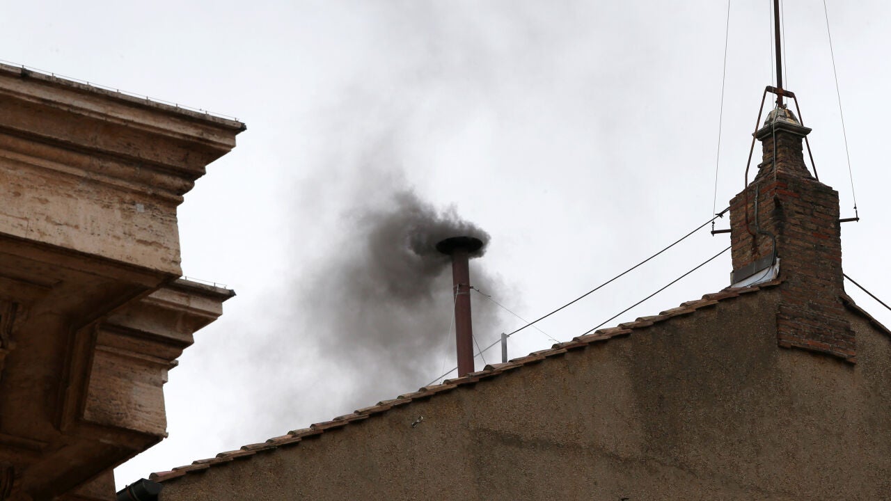 Cuándo es la fumata que anuncia el nuevo papa | Onda Cero Radio