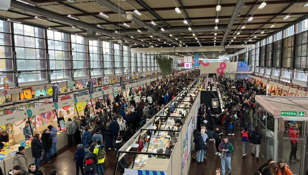 Especial Más de uno Euskadi desde el Azoka de Durango | Onda Cero Radio