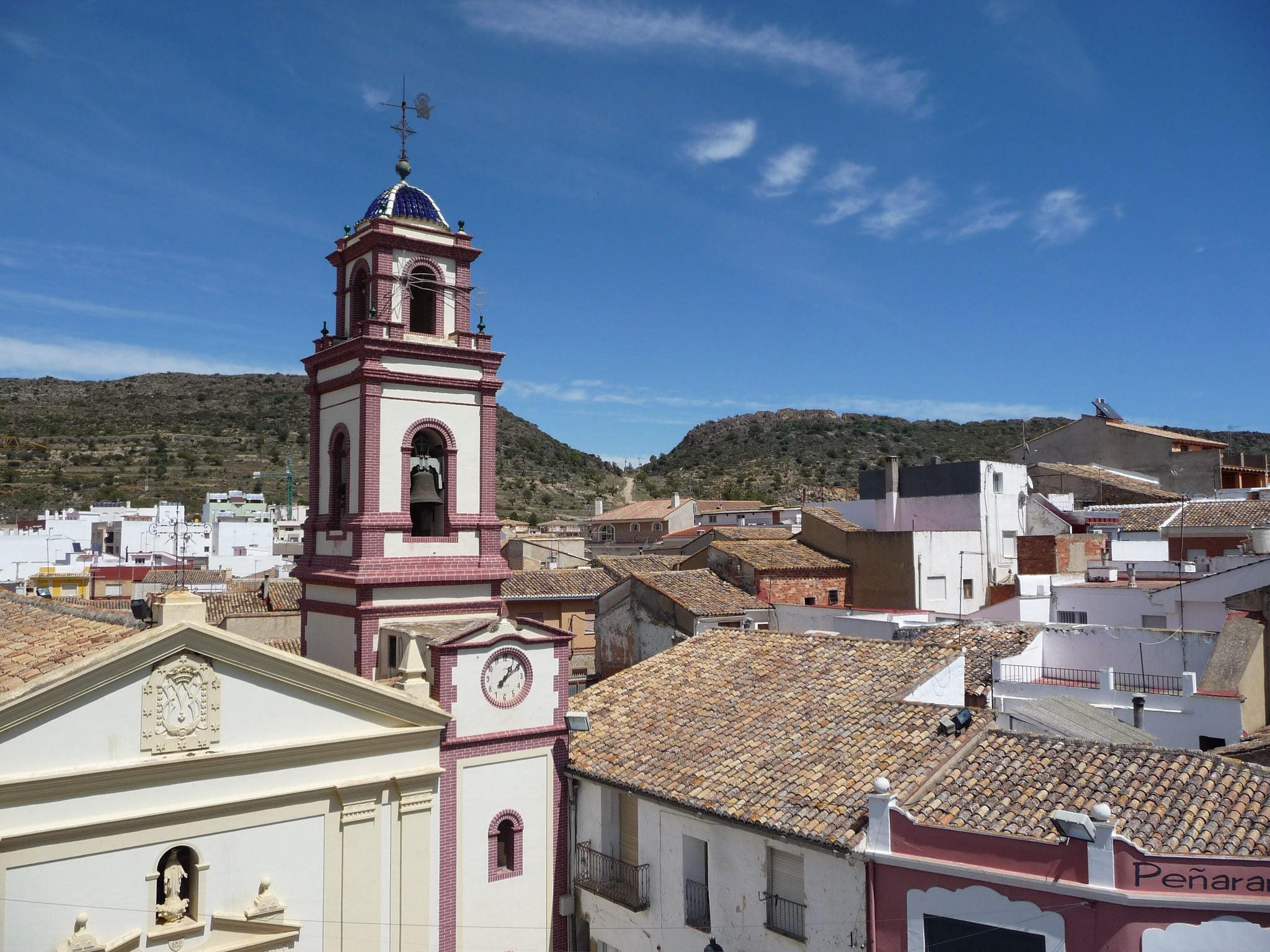 Montserrat supera los 11.000 habitantes por primera vez - Más de uno La ...
