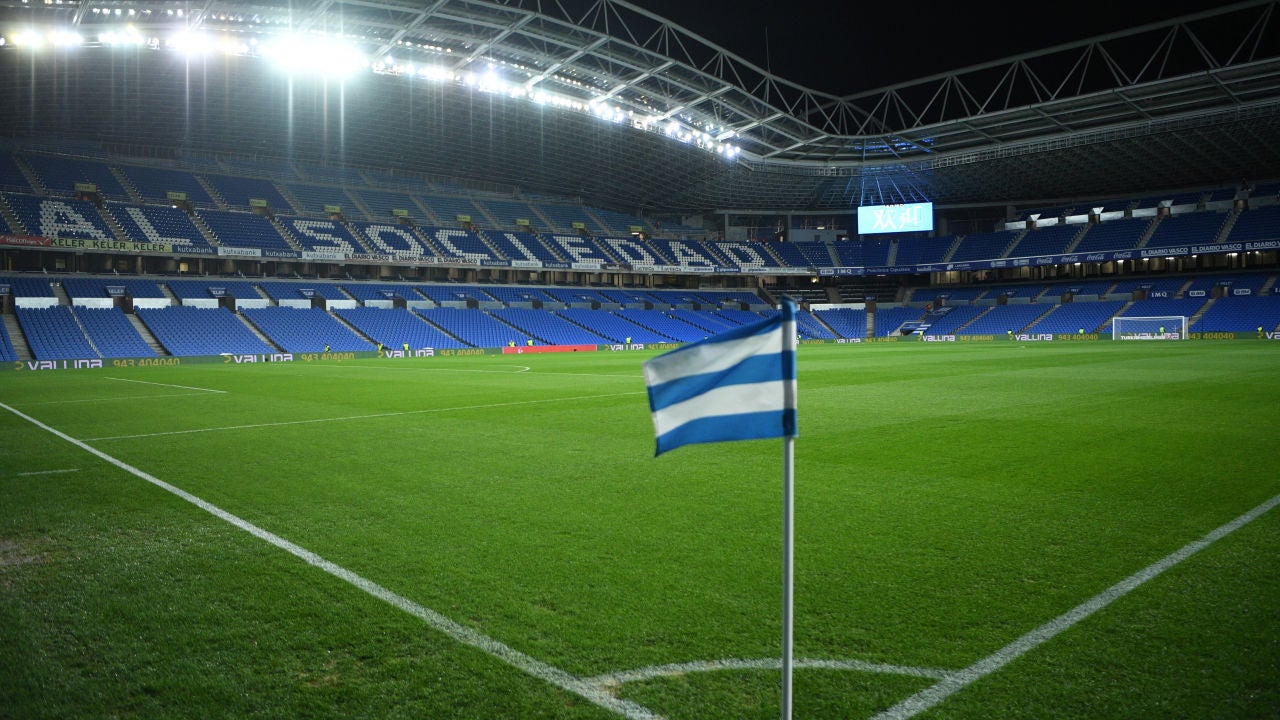 El estadio de Anoeta cambia de nombre y pasa a llamarse Reale Seguros ...