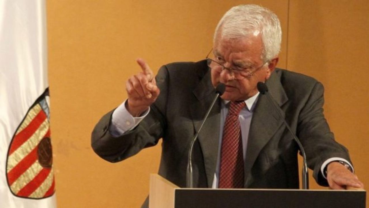 Paco Roig: "Da la sensacion que Peter Lim está ordeñando una vaca que ...