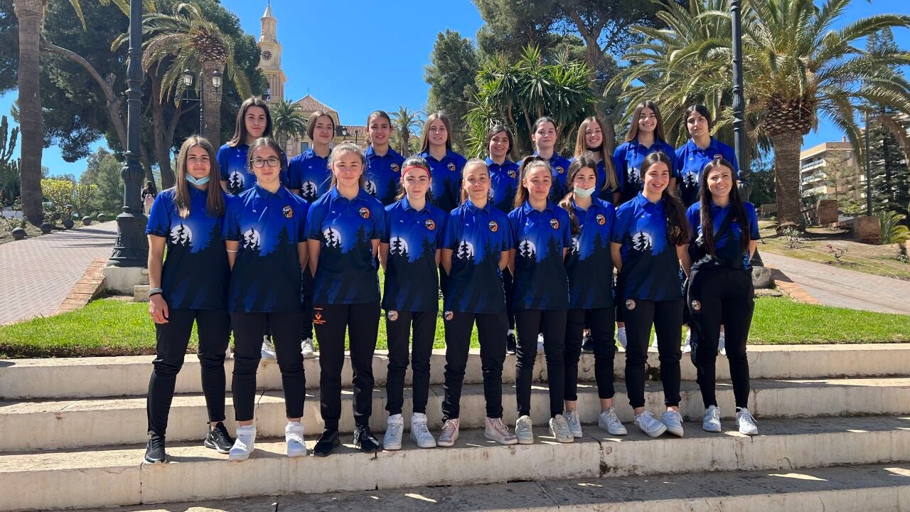 Inés y Andrea piden el apoyo de Motril para el partido de esta tarde ...