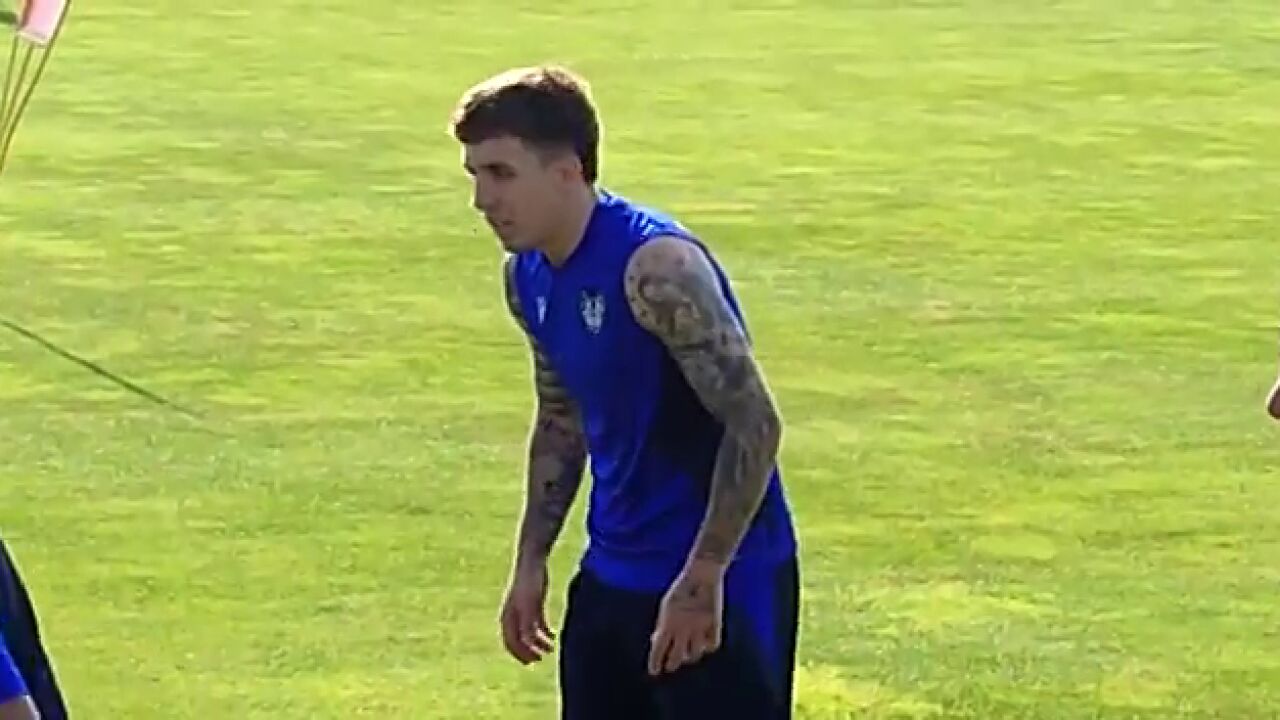 Jonathan Montiel ya se entrena a los mandos de Nafti | Onda Cero Radio