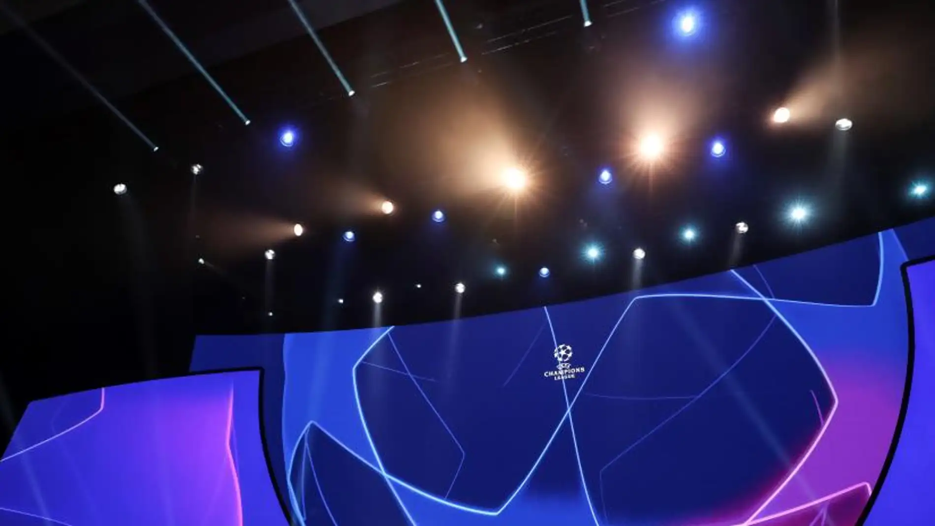 Sorteo Champions League Horario Y Dónde Ver La Elección De La Fase De