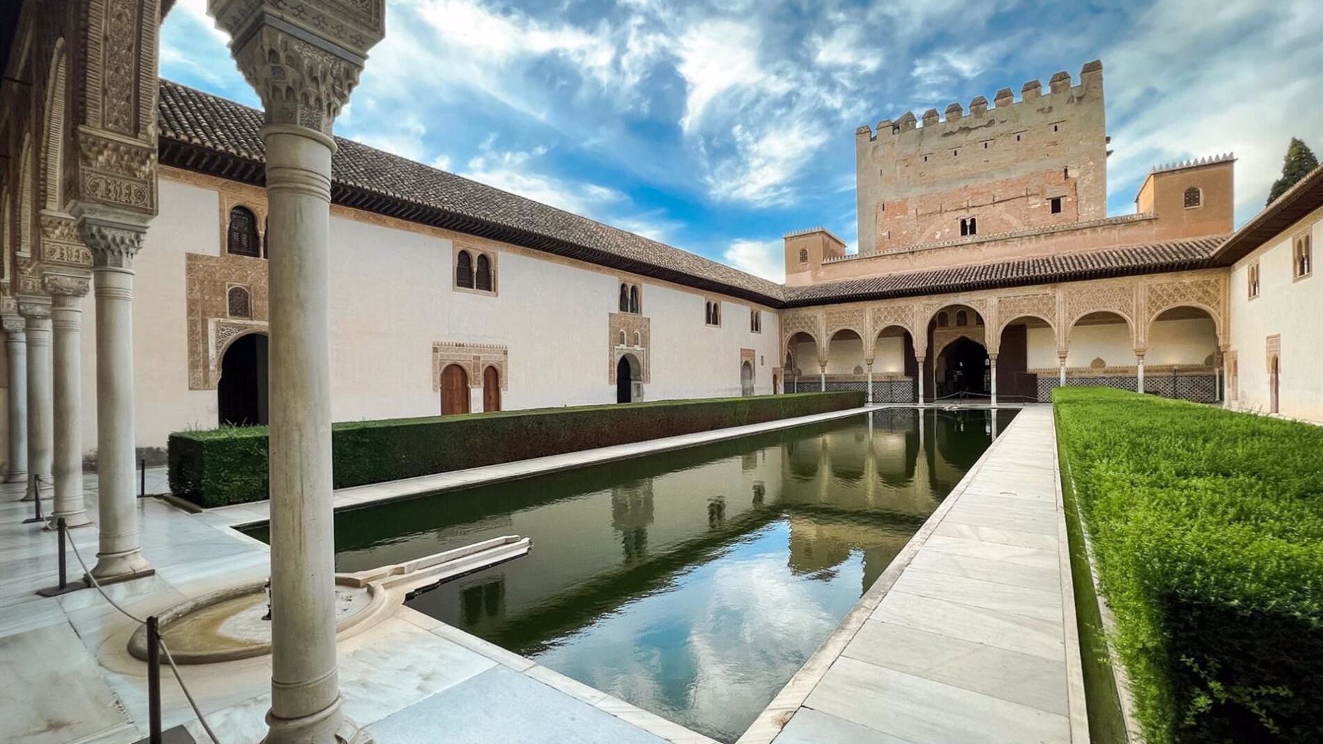La Alhambra roza el lleno esta Semana Santa con casi 80.000 visitas ...