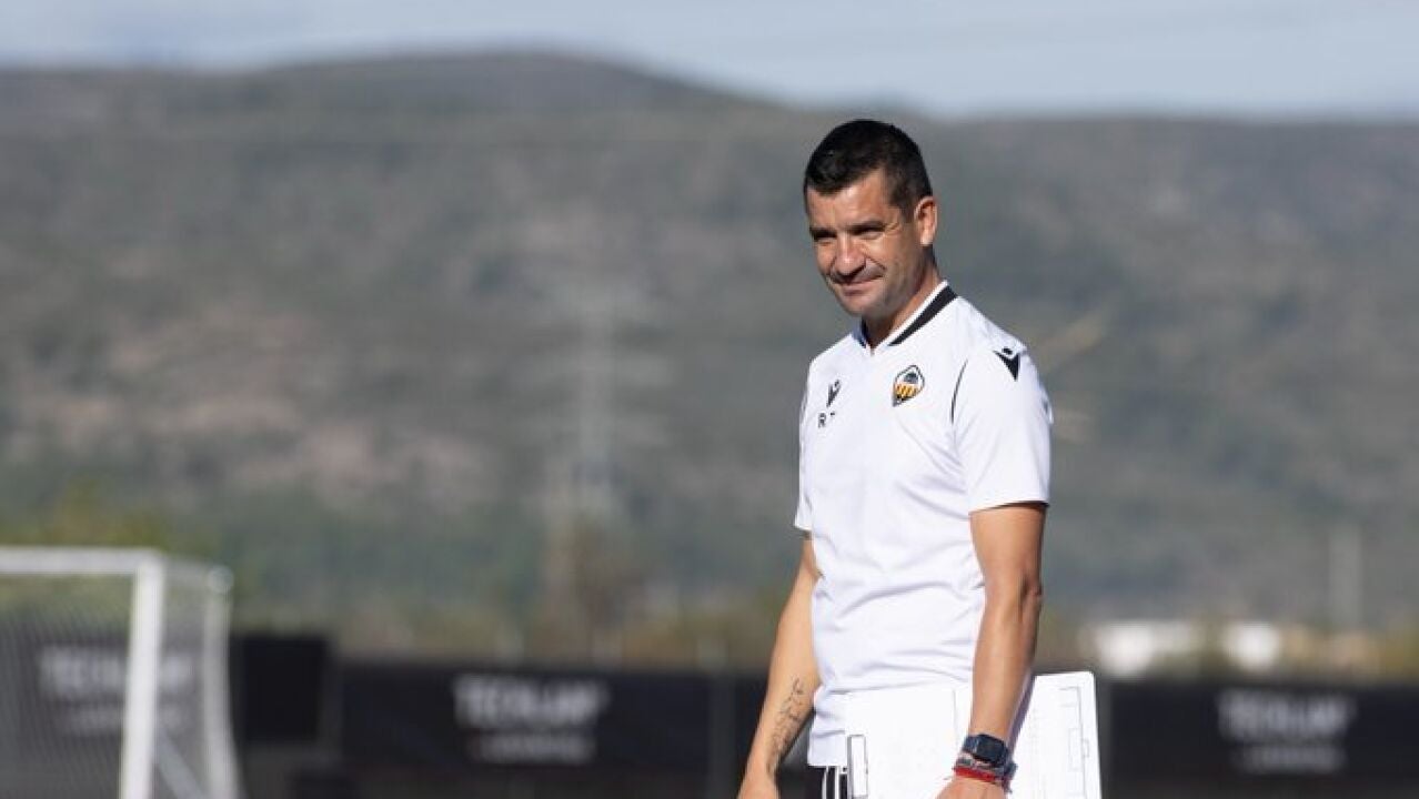 El Hércules ultima el fichaje de Torrecilla para el banquillo | Onda ...