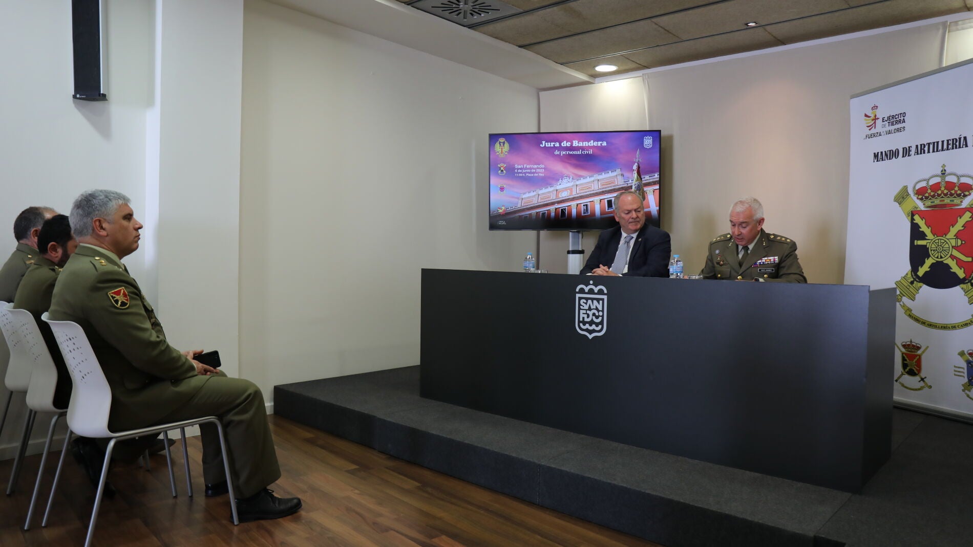 San Fernando acoge el 4 de junio una Jura de Bandera para civiles ...