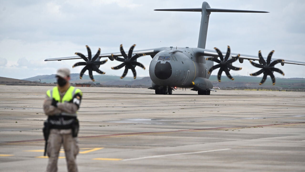 España comenzará este domingo la operación de evacuación desde Sudán ...