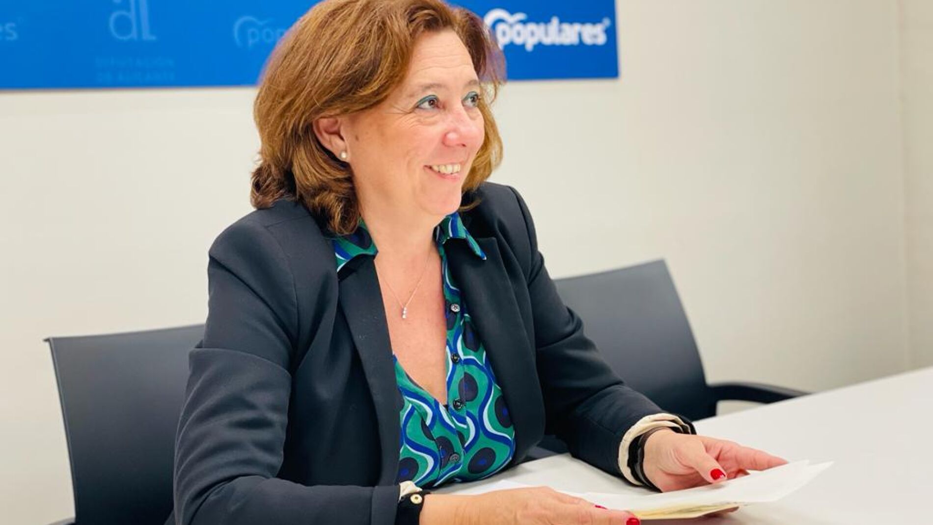 María Gómez (PP): “Puig lleva ocho años vendiendo humo en la Vega Baja ...