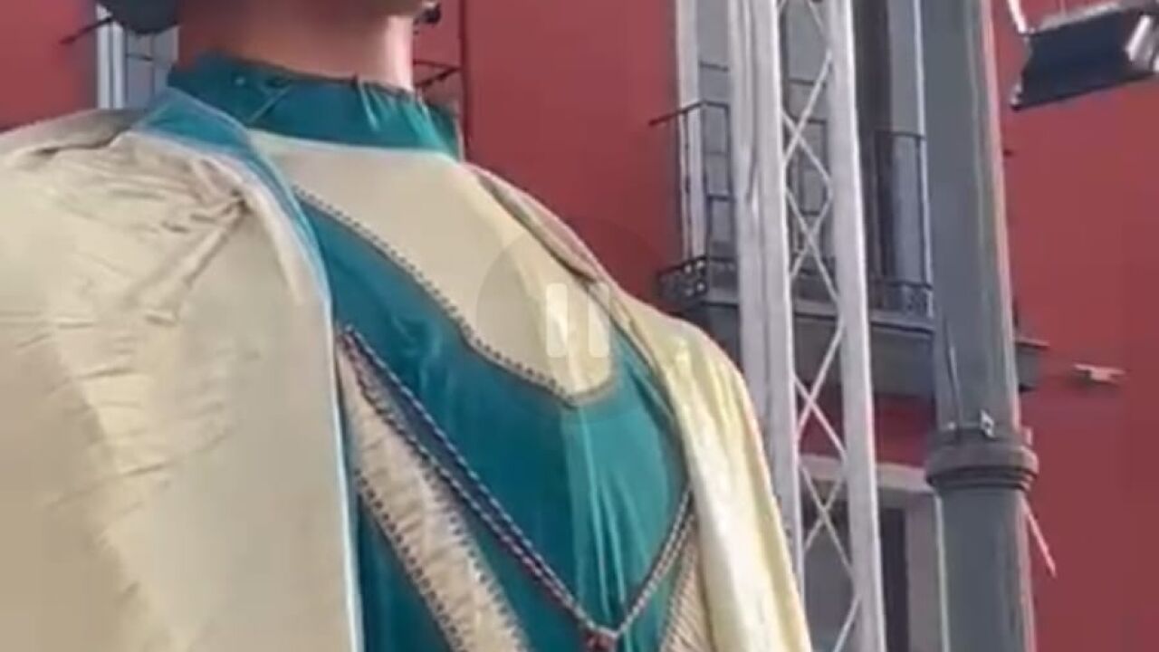 Más de uno Valladolid con Raúl Rodríguez. Hablamos del gigante que representa al Rey Fernando El ...