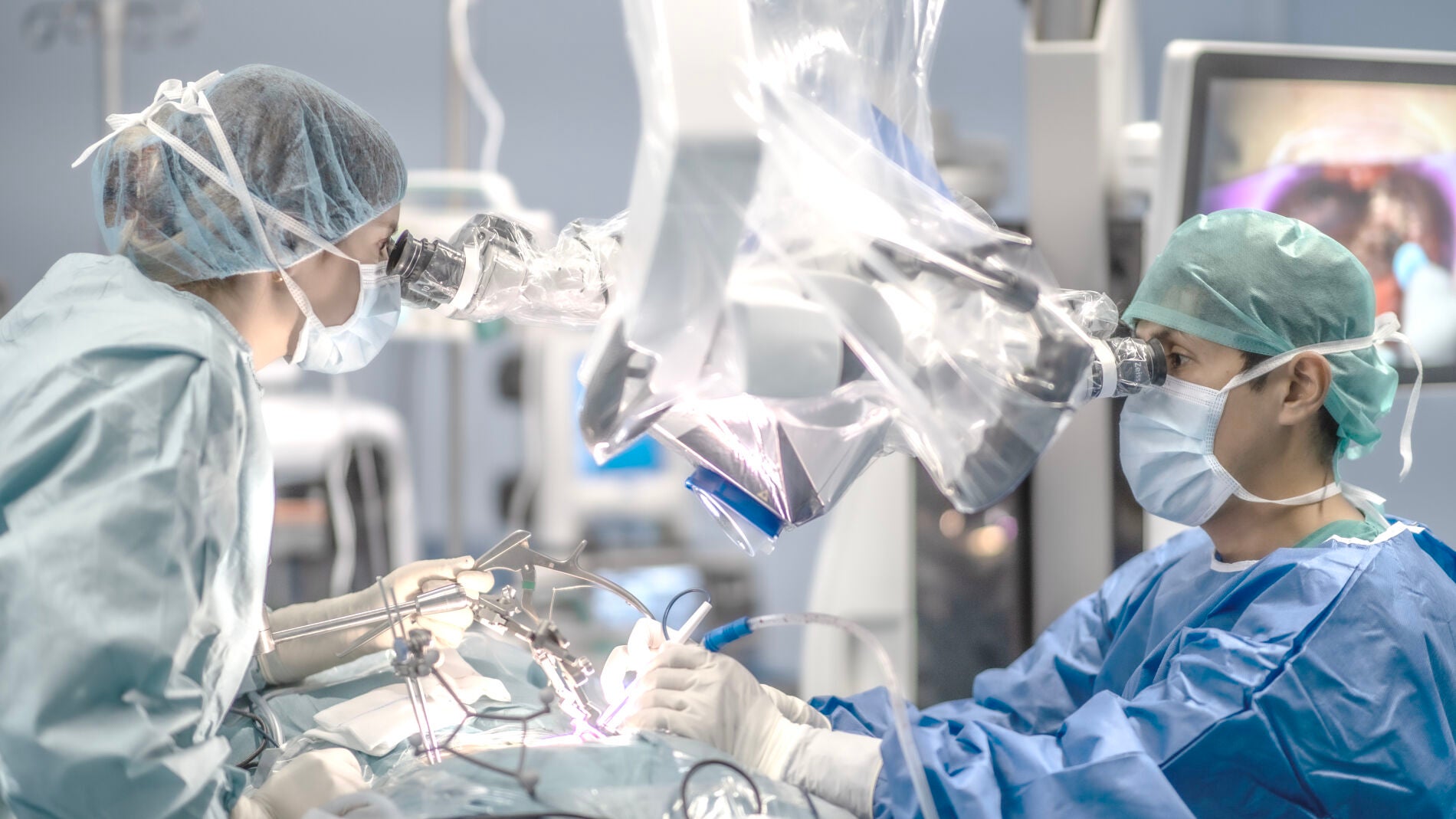 Inteligencia artificial y cirugía: El primer equipo Brainlab de ...