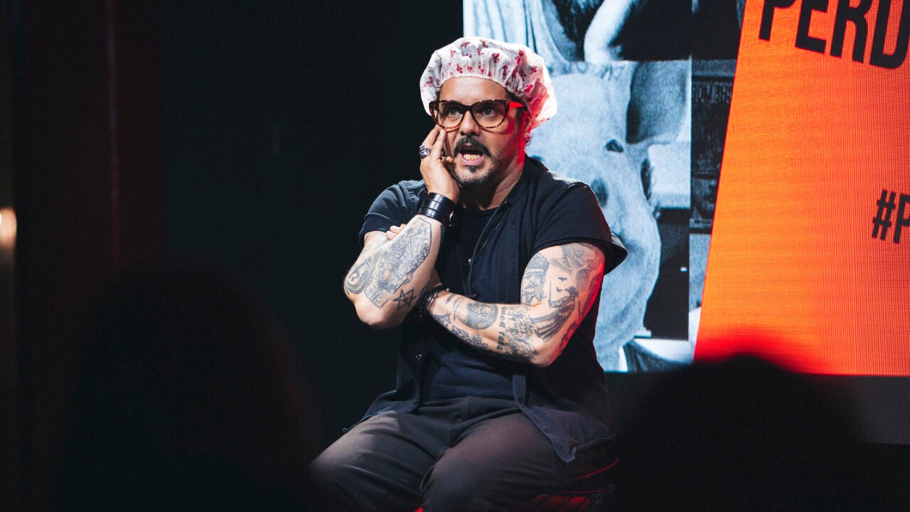 David Perdomo: “O humor nos directos de Instagram tamén nos salvou a ...