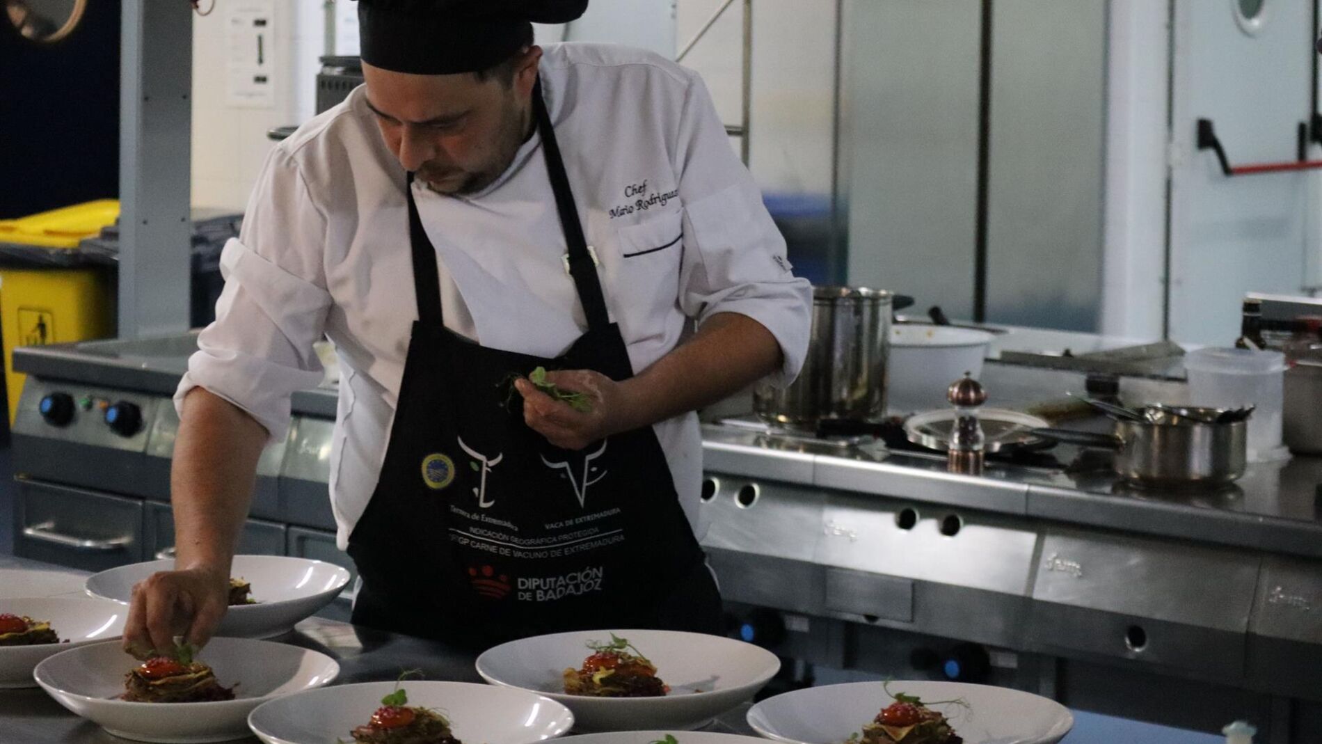 El cocinero Mario Rodríguez, de Plasencia, gana el III Concurso Espiga ...