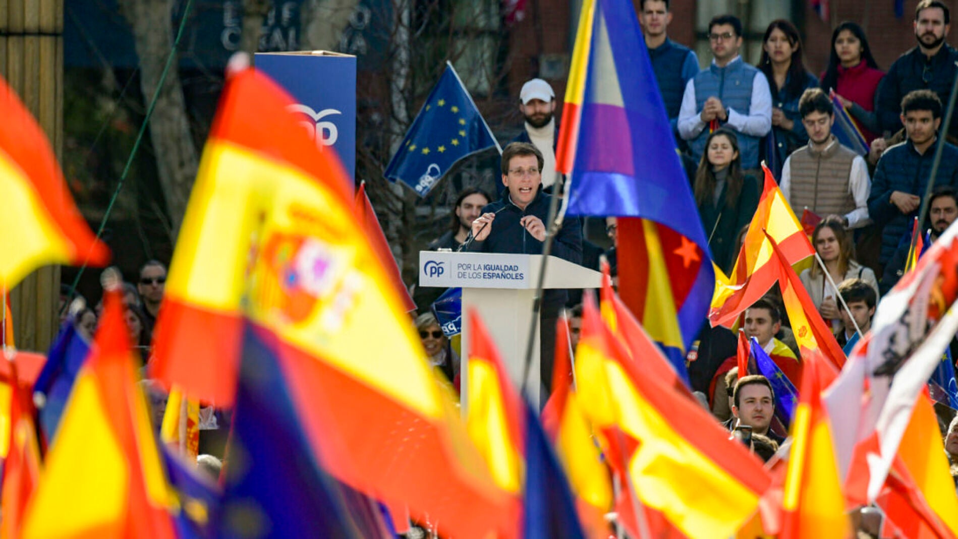 Almeida reivindica la España del 78 frente al "cortijo" de Pedro ...