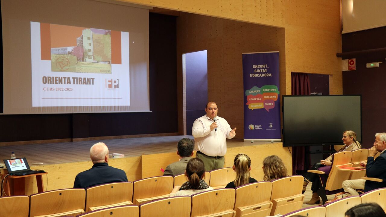 El CIPFP La Laboral Sagunt presenta la 1a Jornada sobre Orientación ...